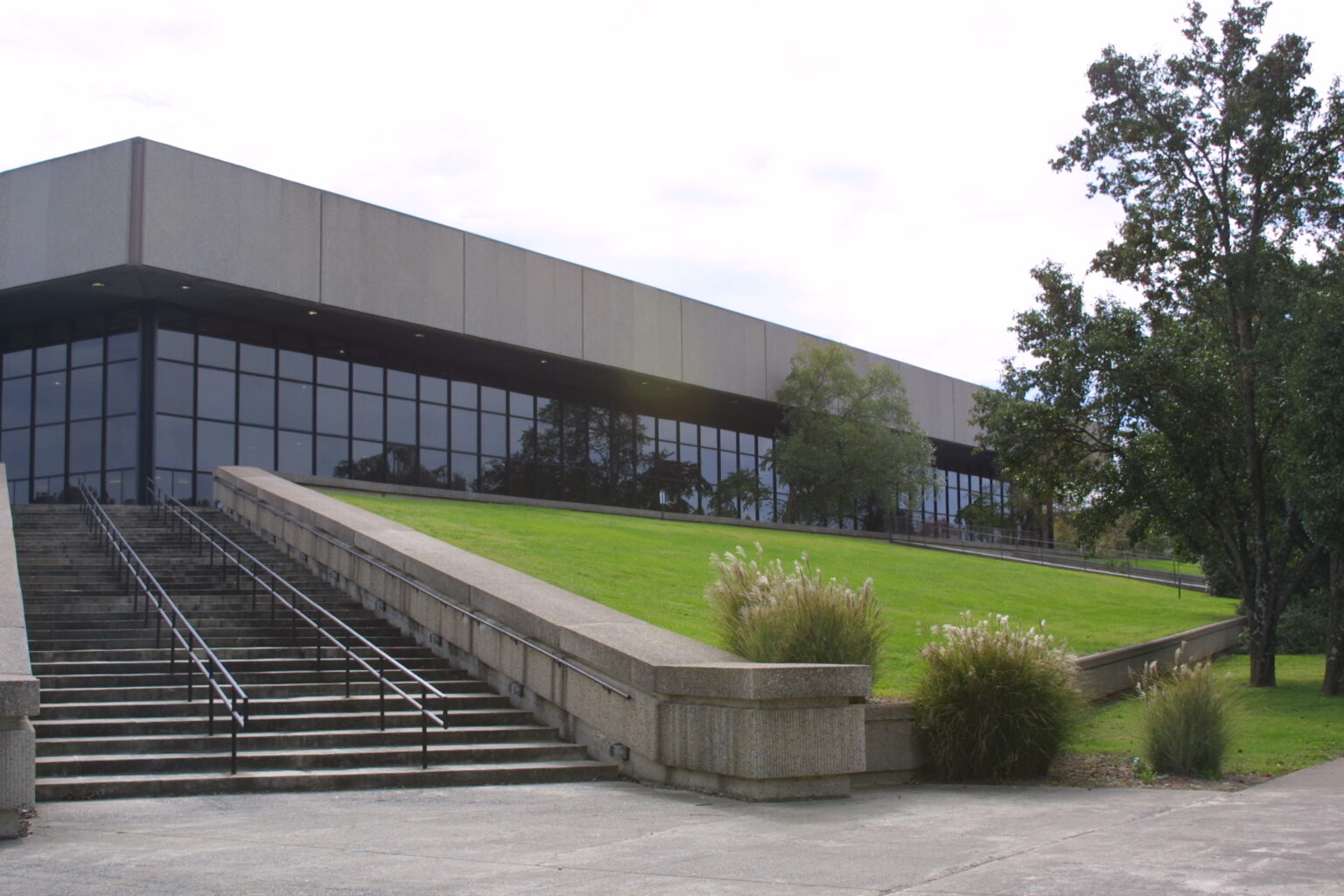 Facilities – The Murphy Center Complex